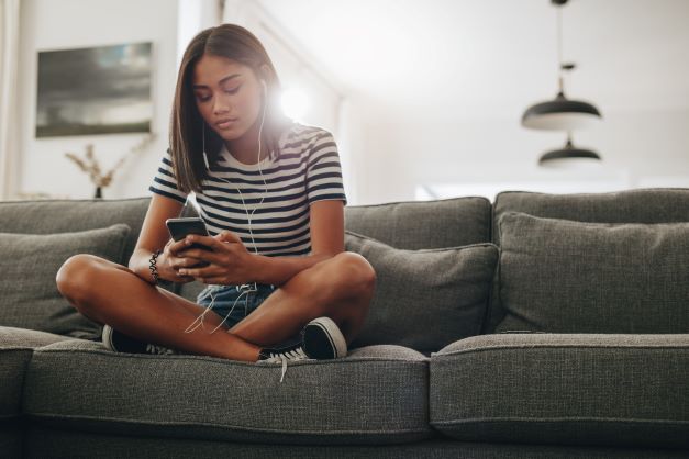 It's Never Too Late to Change Simple Tech Rules With Your Teens