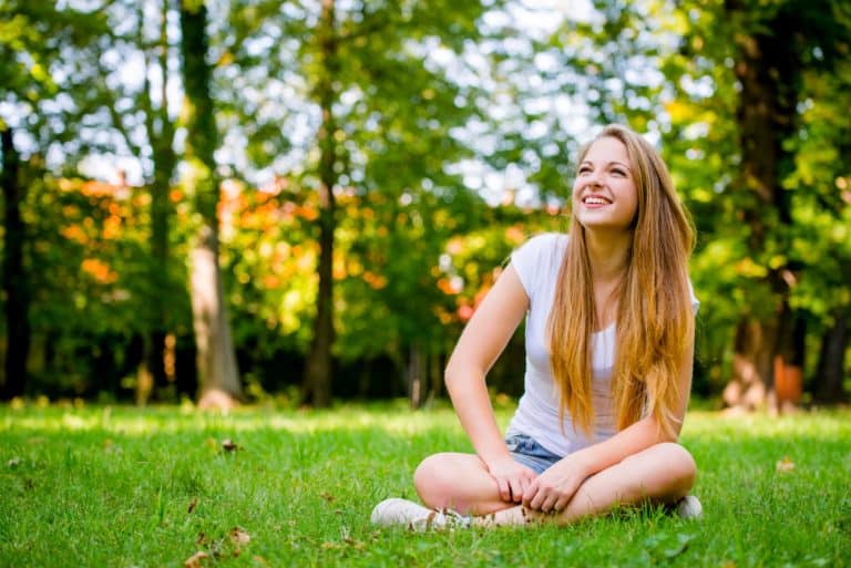 Dear Teen, Sometimes You Have to Learn How to Be Content With Your Life