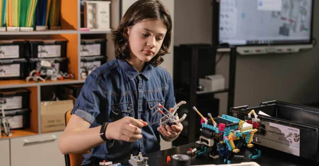 Lego Sets For Teens That Make The Best Gifts